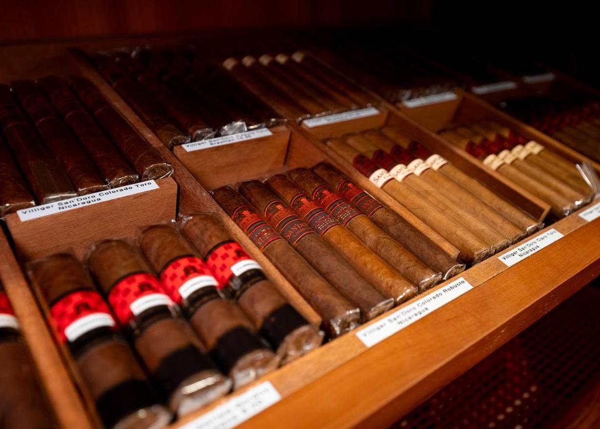 Blog: Cigar formats – a journey exploring aromas and smokes